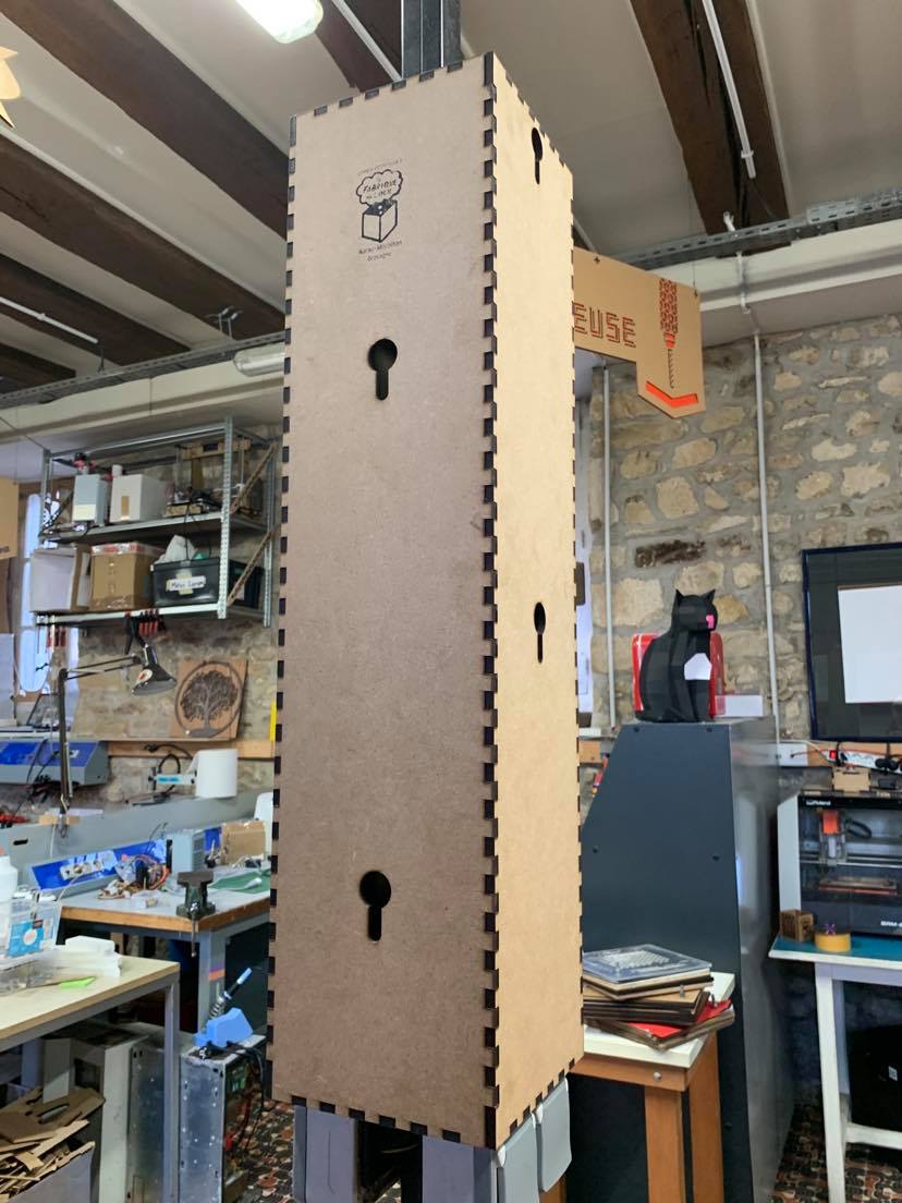 Fabrication d'un porte nuancier - La Fabrique du Loch